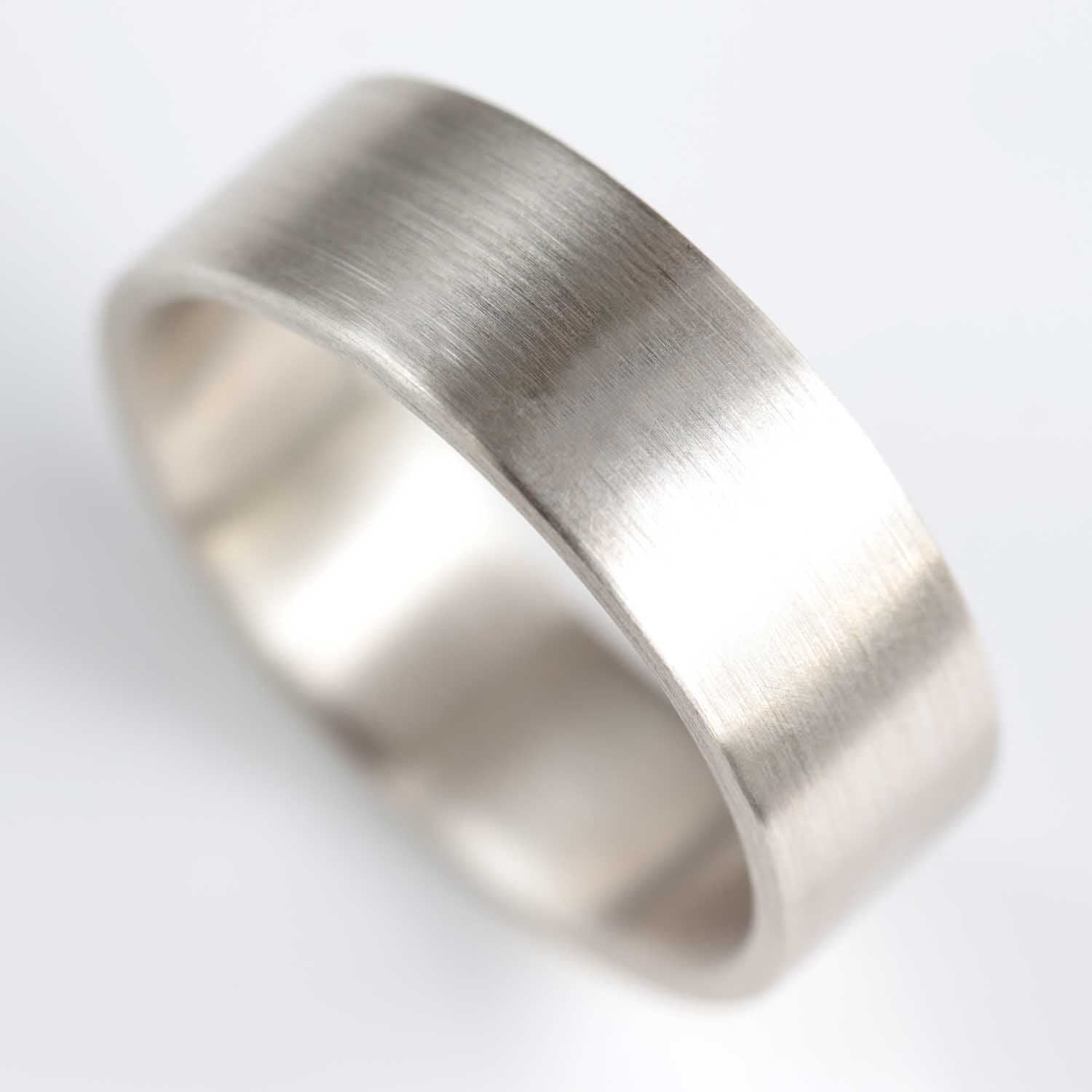 Eco-friendly, Ethically Sourced Masculine Engagement Rings – Aide-mémoire